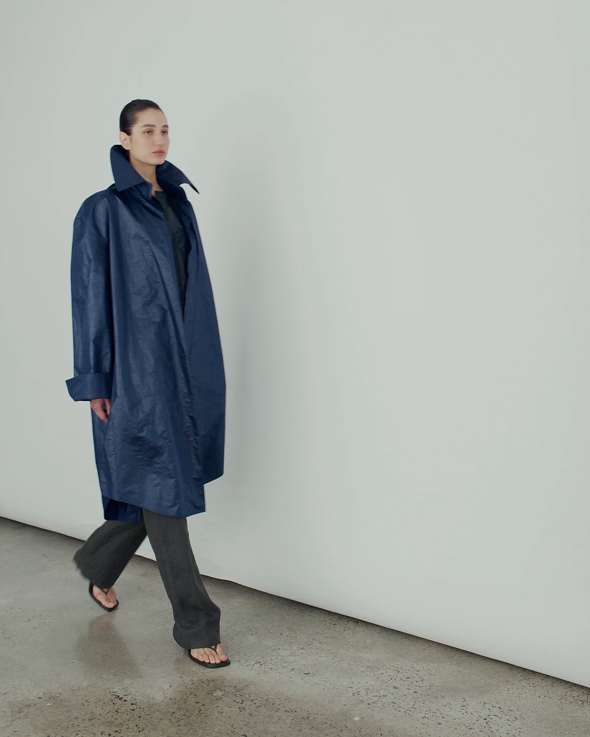 Angelite Coat Space Blue on Vimeo