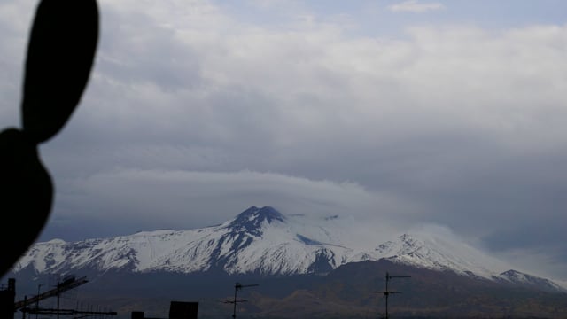 Volcano Crater Snow - Free video on Pixabay