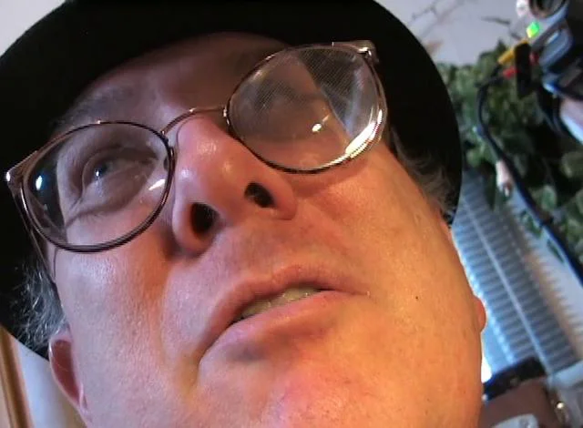 Tim Finnegans Wake - 1898 Berliner Gramophone Disc on Vimeo