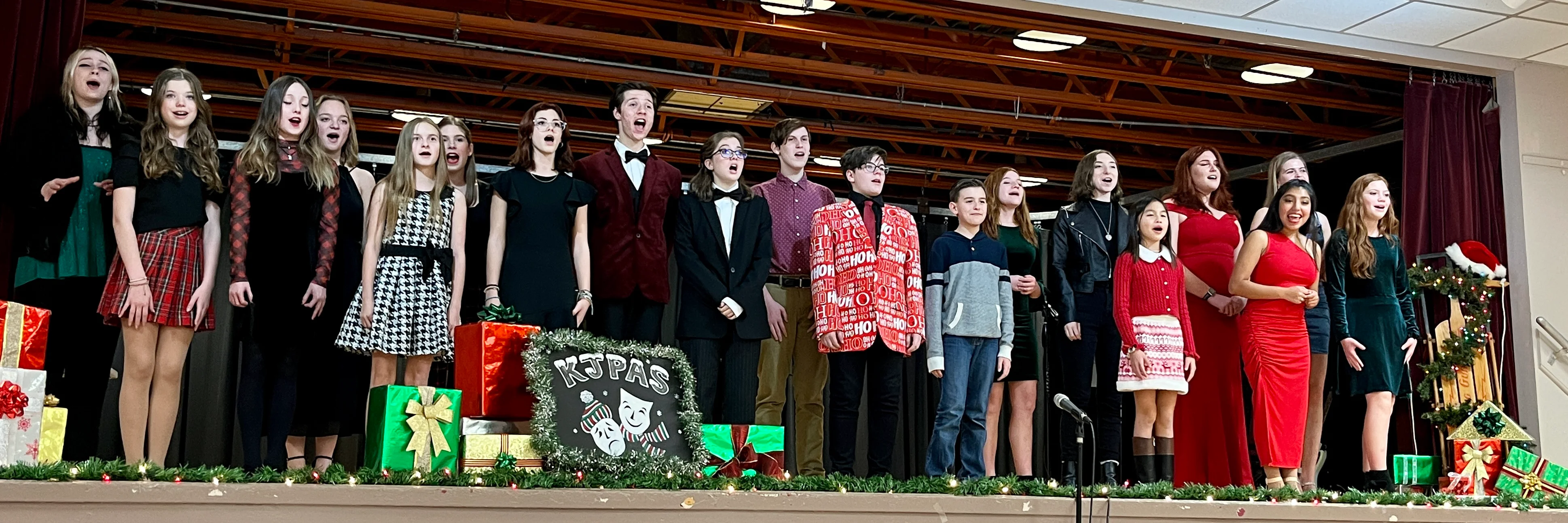 2022 KJPAS Holiday Cabaret on Vimeo