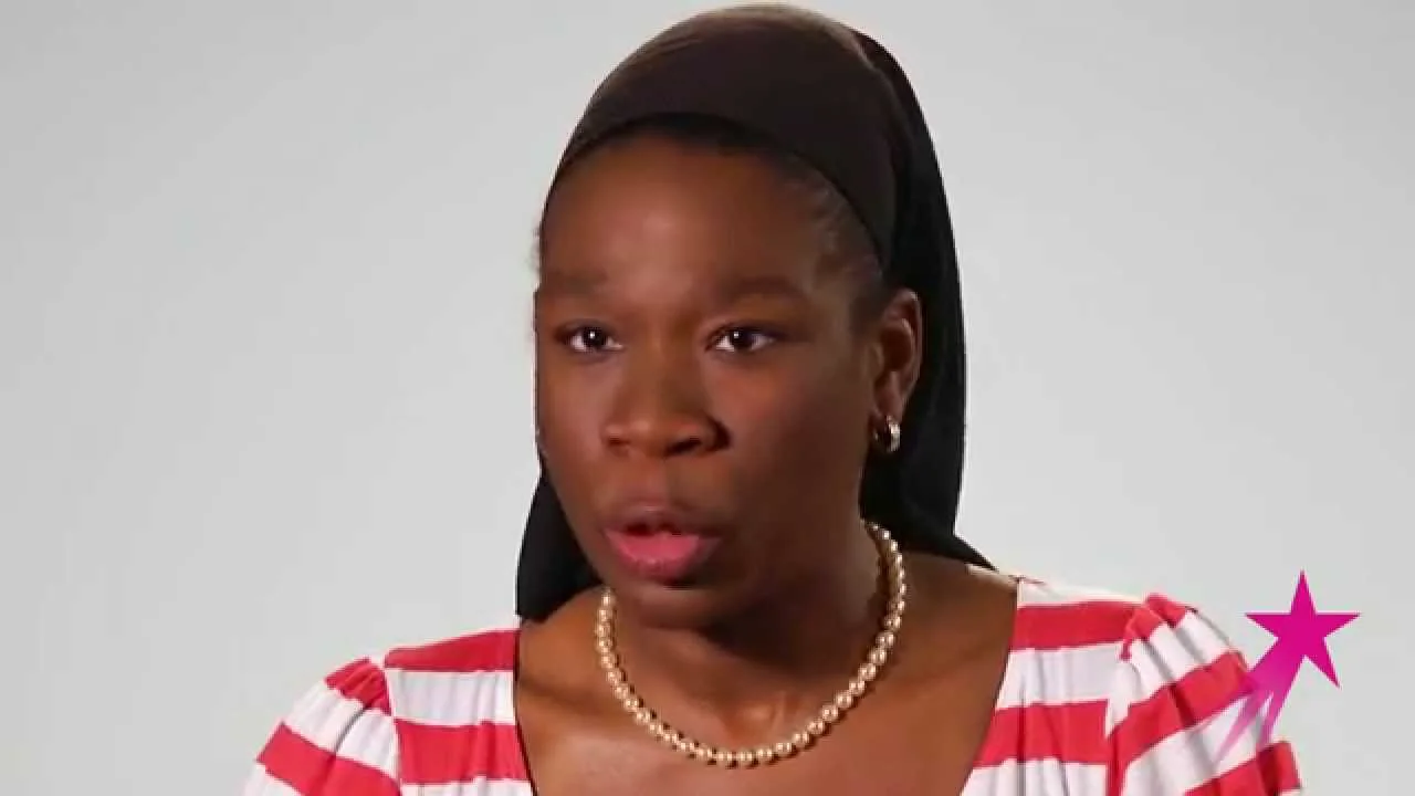 Scientist: Collecting Clinical Data - Jameelah Aziz Career Girls Role ...