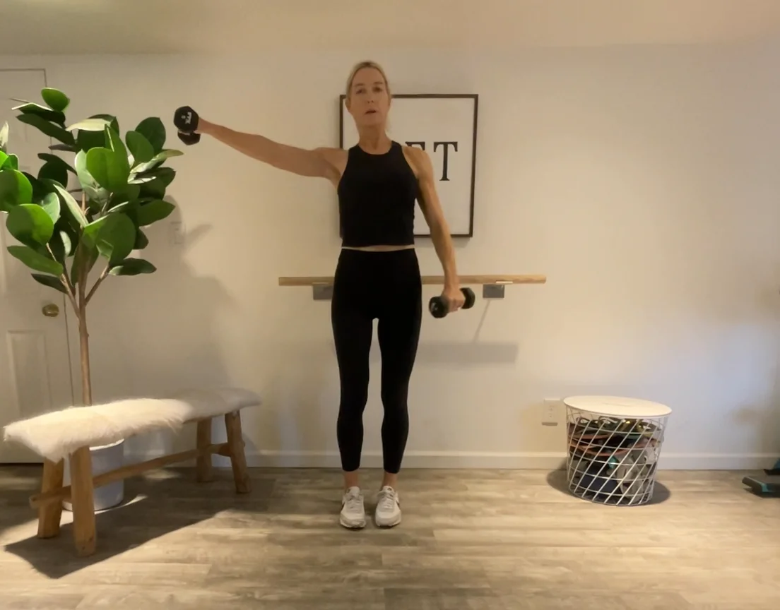 Lateral Lifts (Static/Moving)