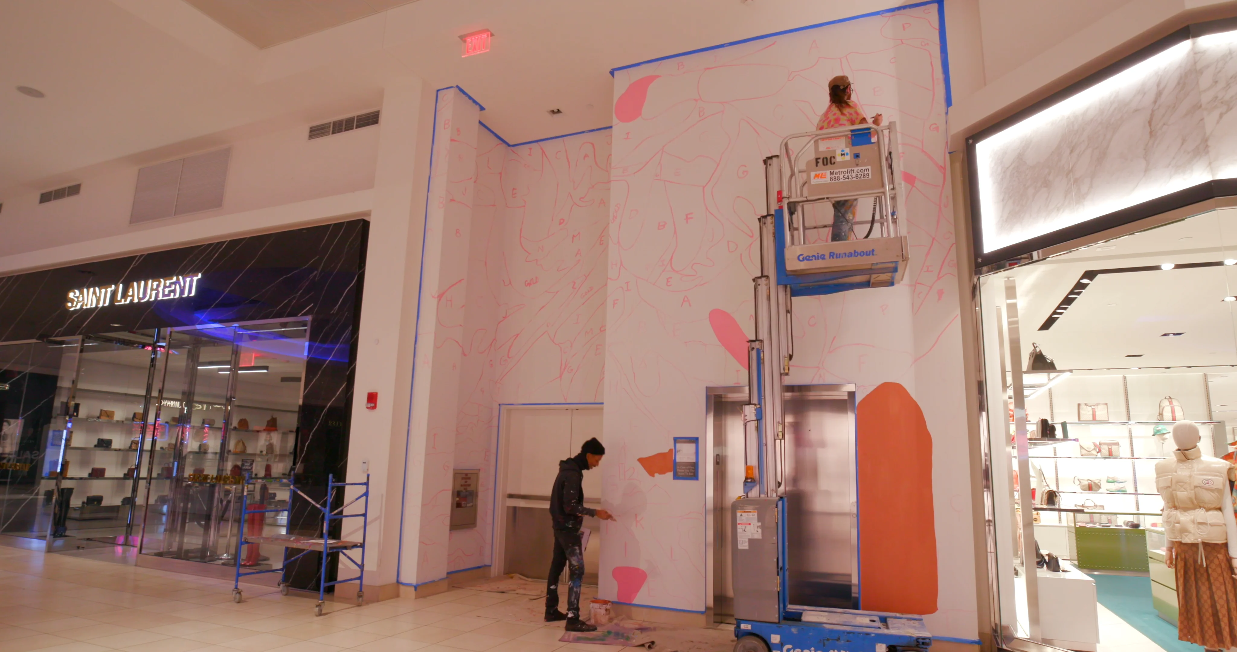 Fashion Outlets Mural Timelapse on Vimeo
