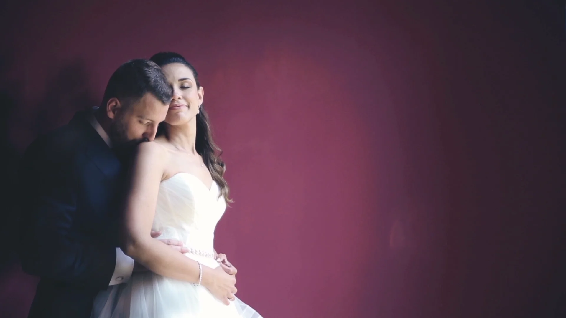 Mariale & Miguel Angel - TRAILER Mariale y Miguel Angel_version 1 on Vimeo Mariale & Miguel Angel - TRAILER Mariale y Miguel Angel_version 1 on Vimeo