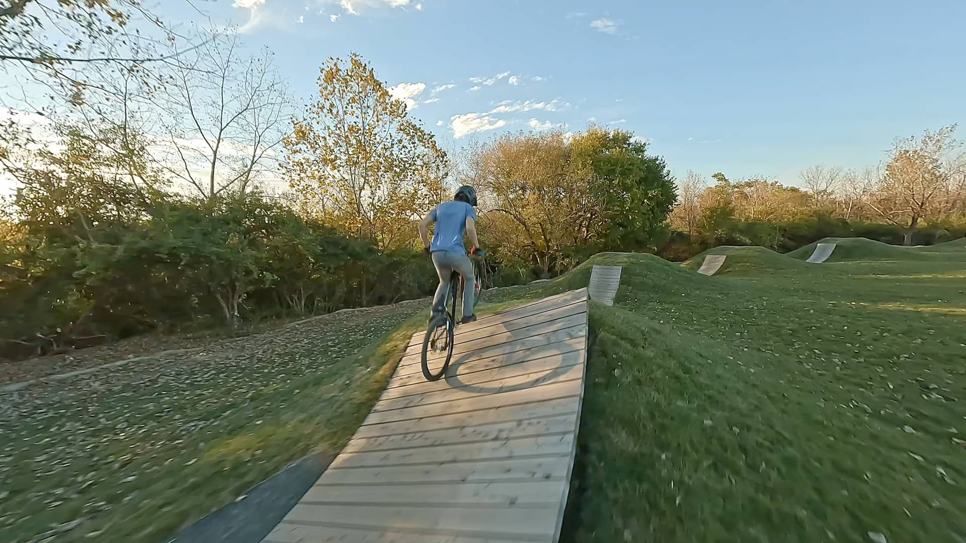 Cliffs Bike Park on Vimeo