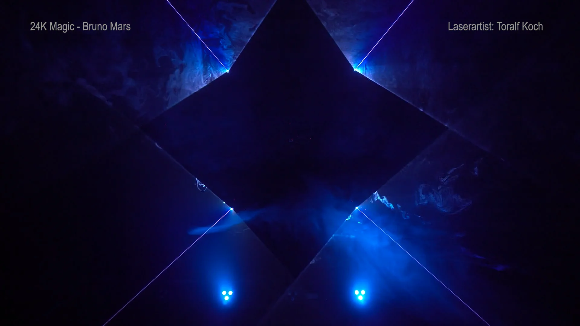 Lasershow - 24K Magic_Bruno Mars - Ausschnitt on Vimeo