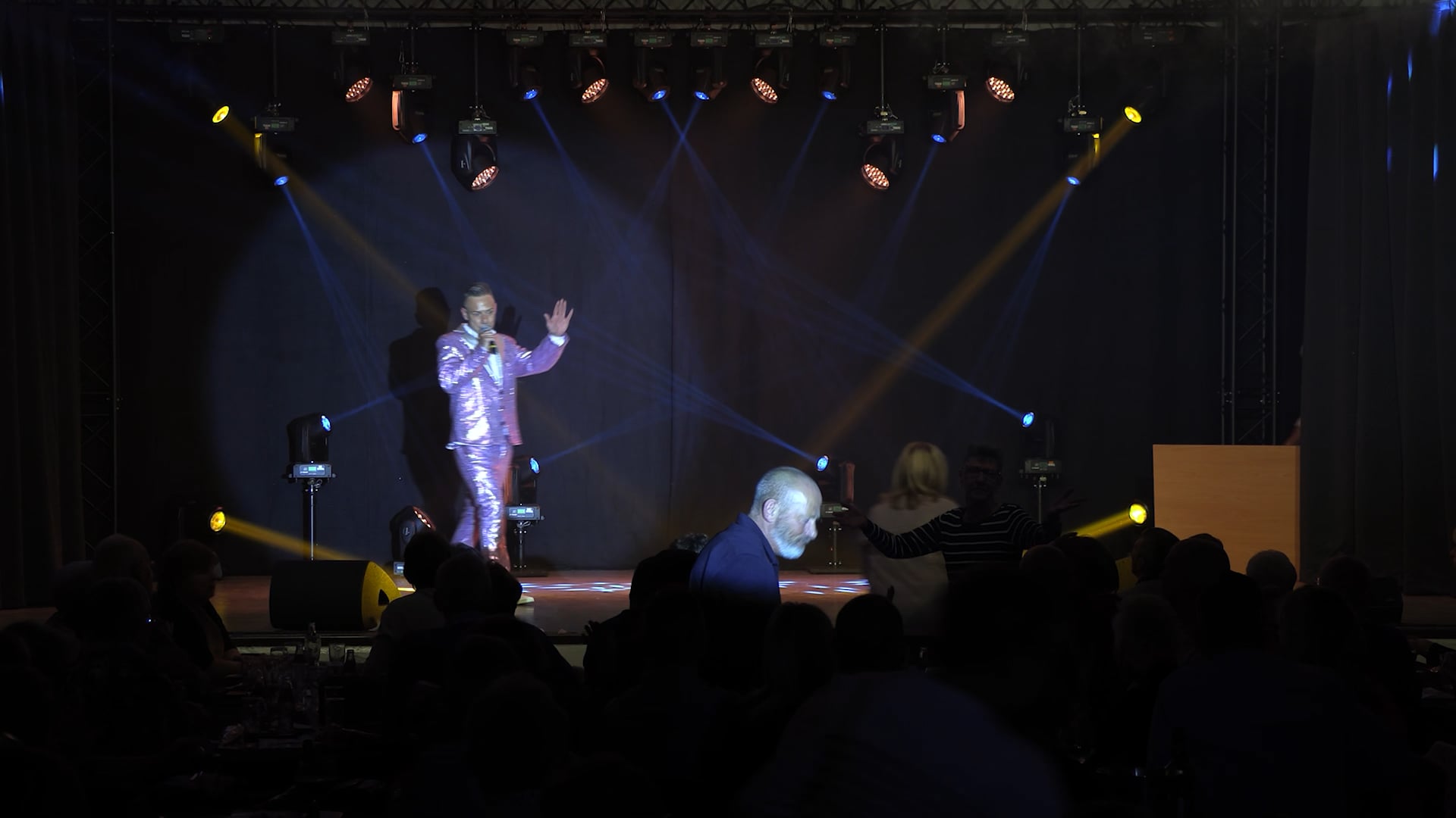 2210-Showtime-219 on Vimeo