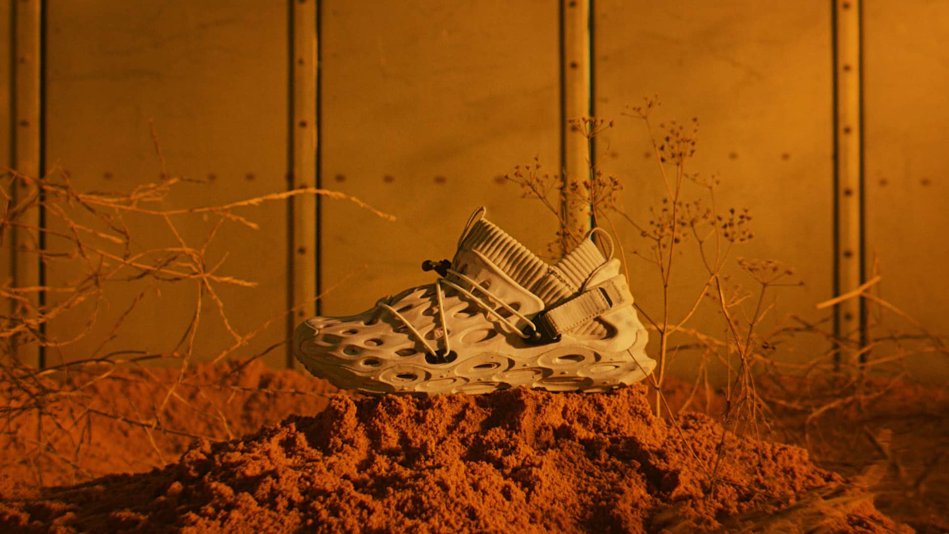 Merrell 1TRL - SAND on Vimeo