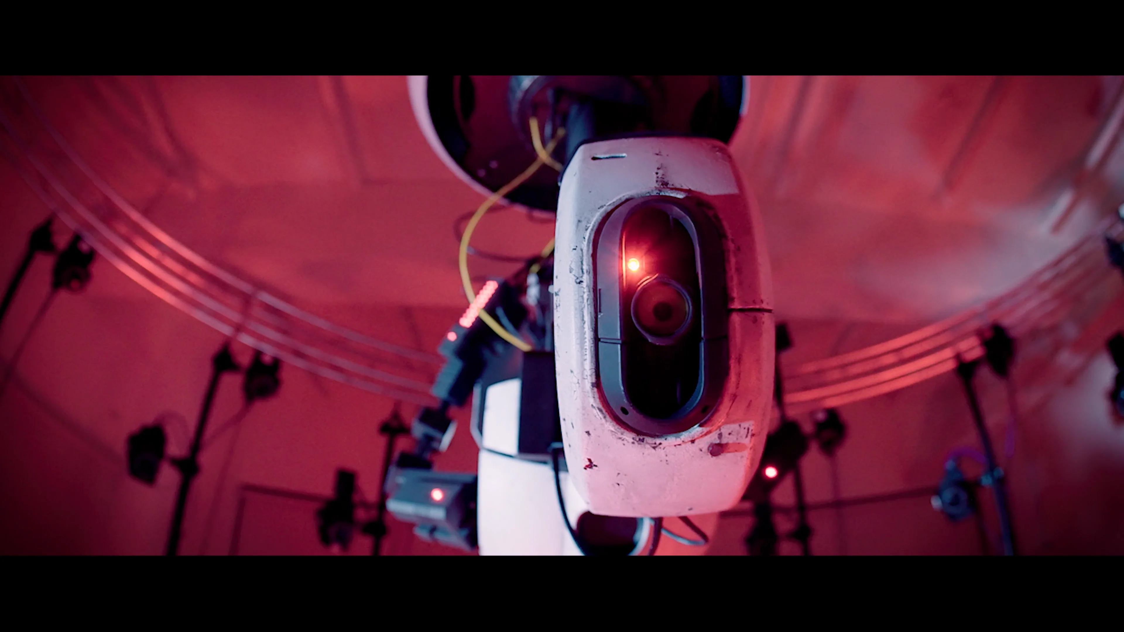 Portal GLaDOS PC Case Mod by Mark's Fabrication 馬克製造 on Vimeo