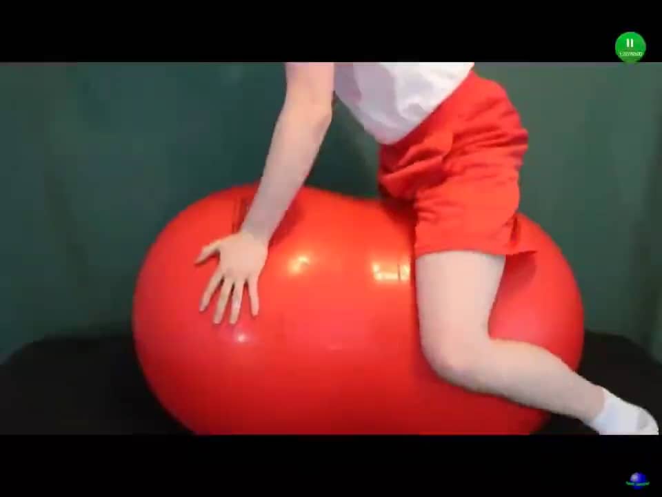 Gymnic physio roll bounce on Vimeo