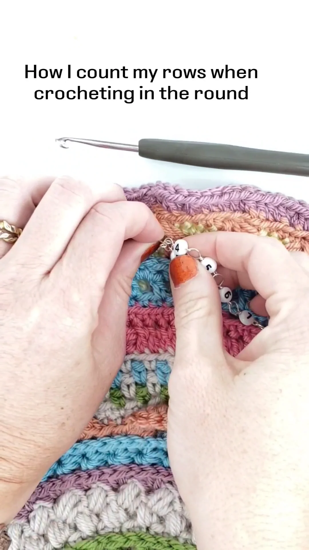 Counting rows for crochet in the round