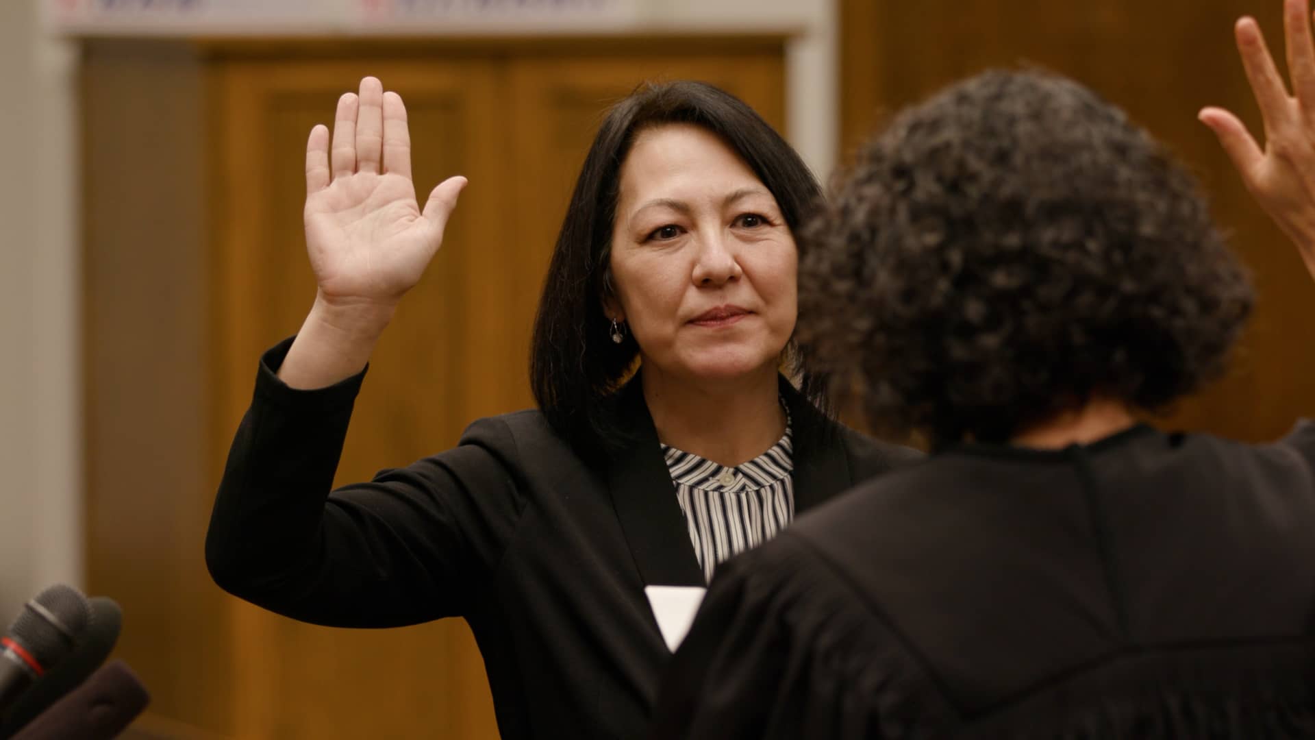 Leesa Manion Sworn in as King County Prosecutor on Vimeo