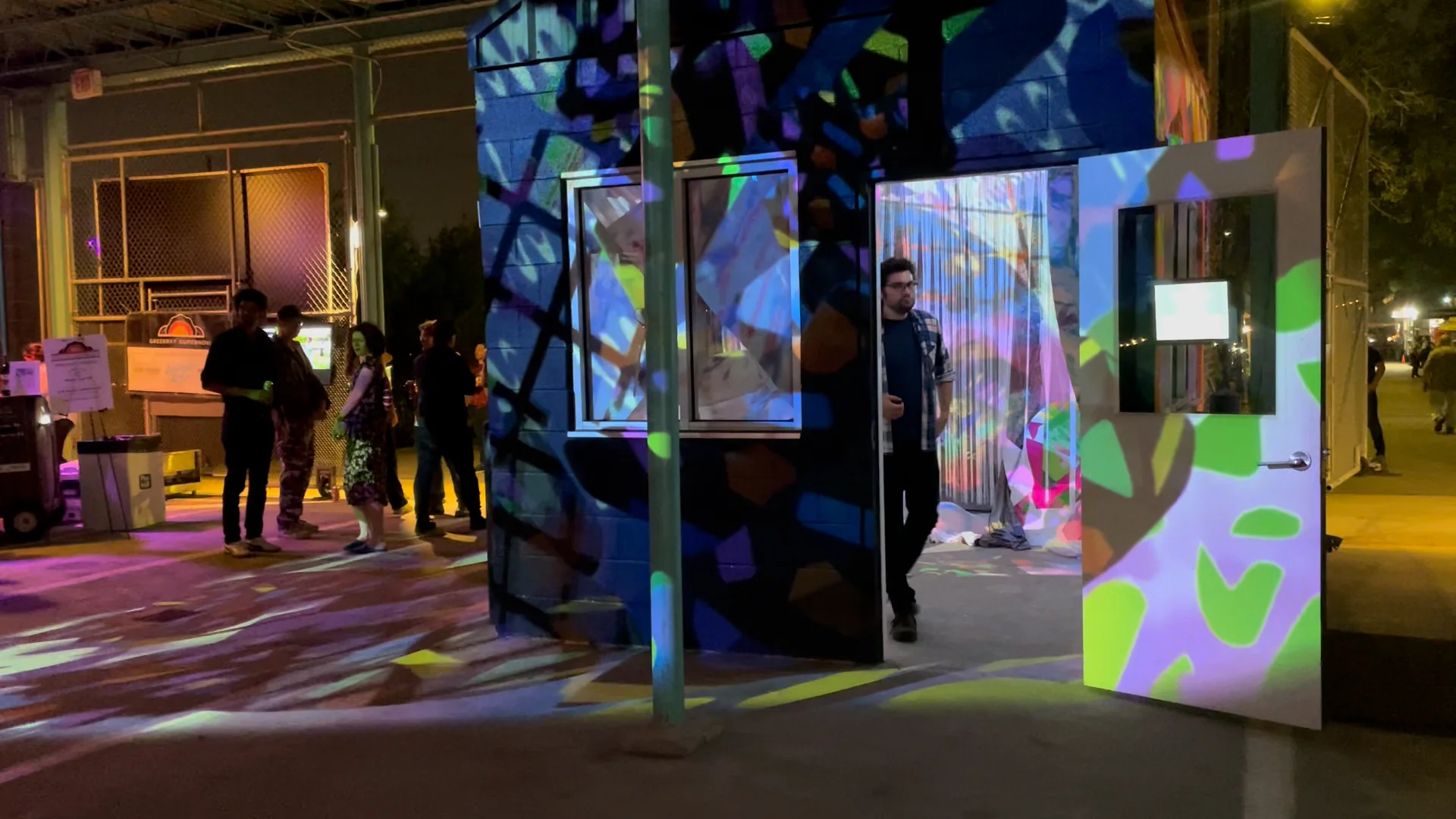 Join Us and Go Far (exterior) on Vimeo