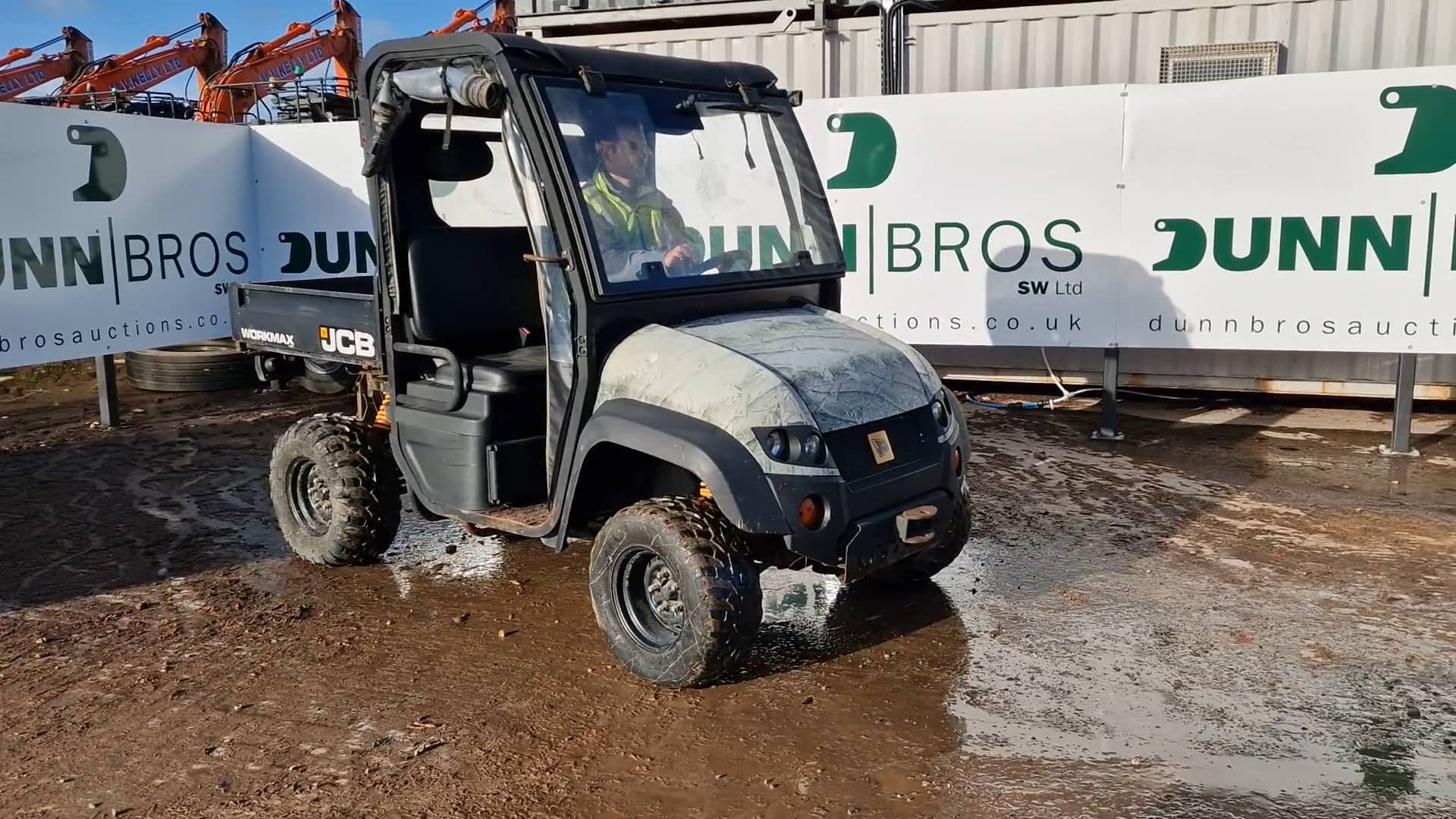 JCB Workmax 800D - VX61 EKM on Vimeo