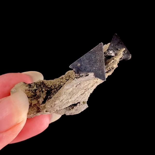 Sphalerite (SHARP tetrahedral crystals) | Dodo Mine, Saranpaul ...