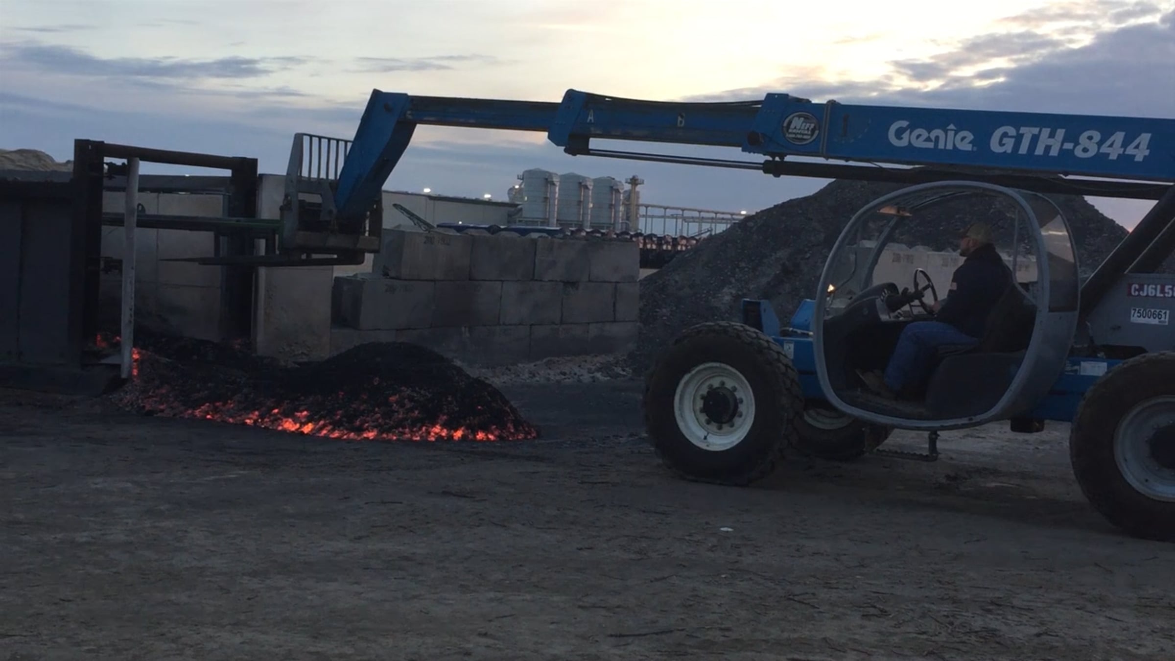 Air Burners | Ash Clean-Out with Ash Rake