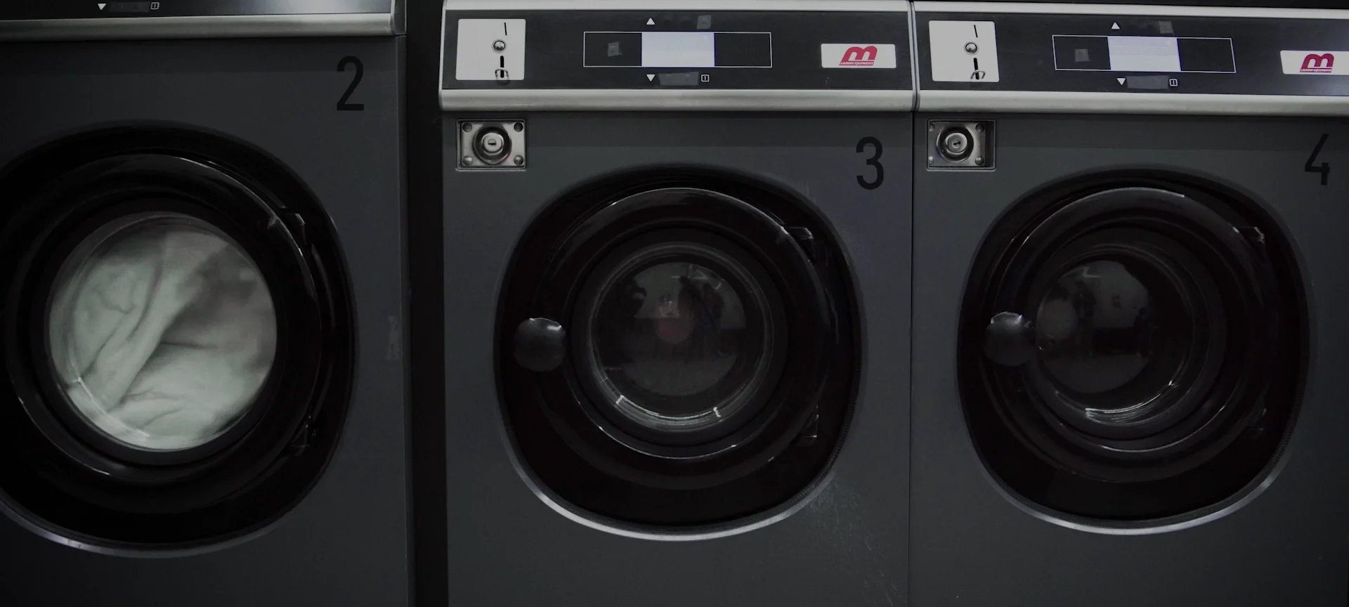 LAUNDROMAT - short film - on Vimeo