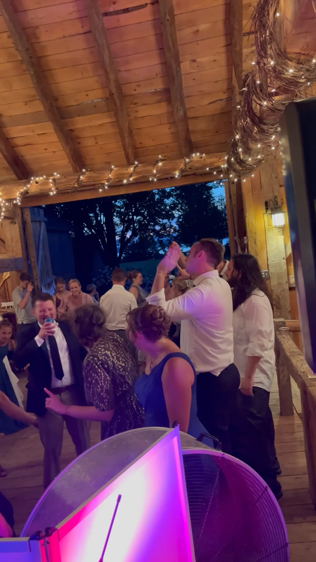 Shawn Chapman Ferry Watch Inn Wedding on Vimeo
