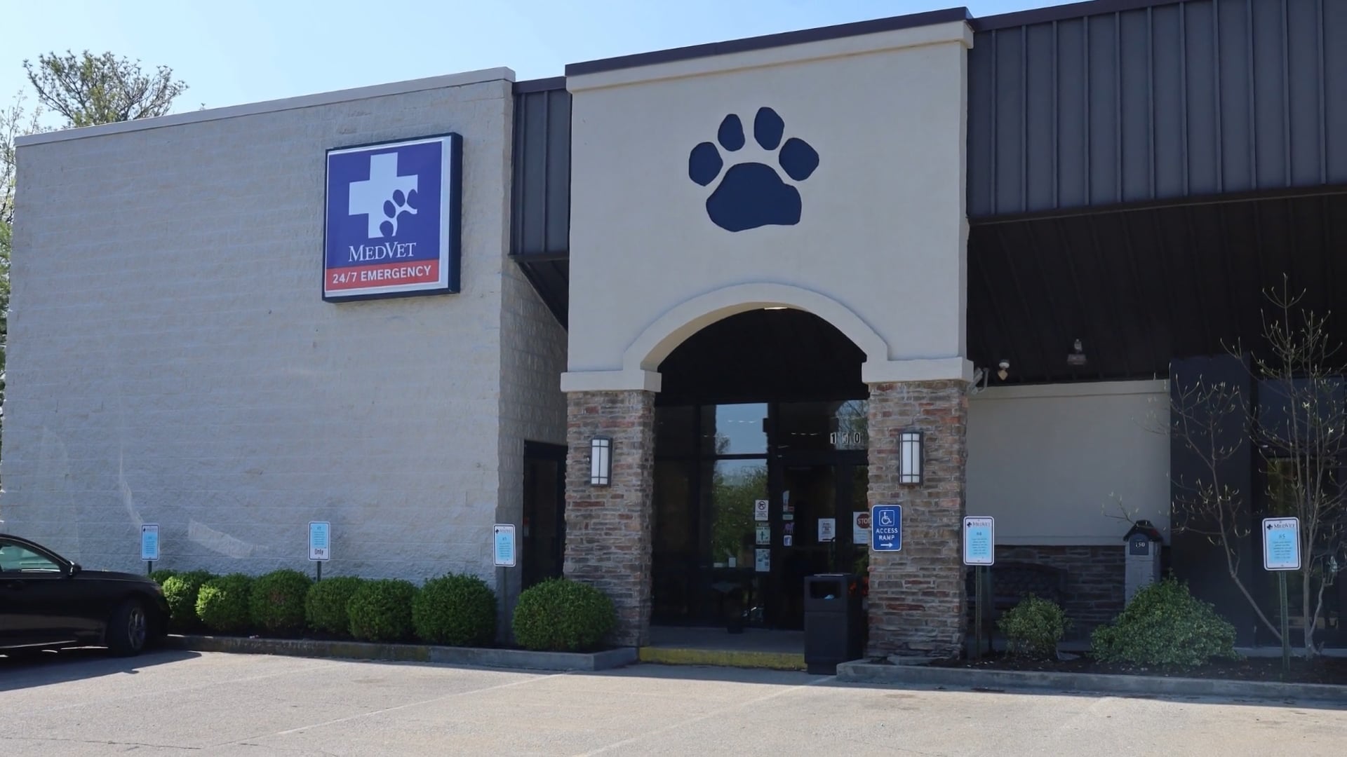 MedVet Lexington Photo Tour on Vimeo