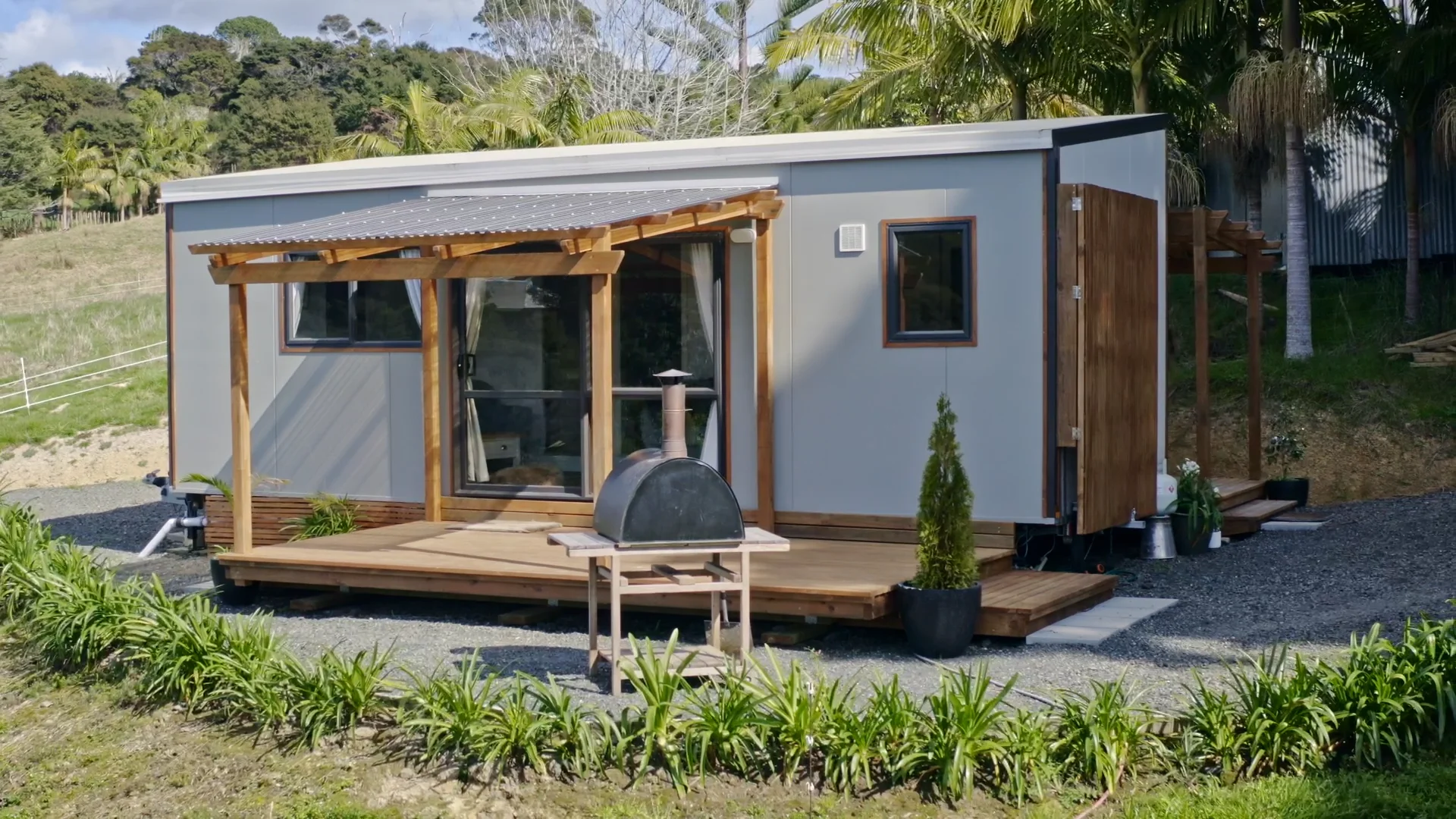 Welcome to Tui Tiny Homes on Vimeo