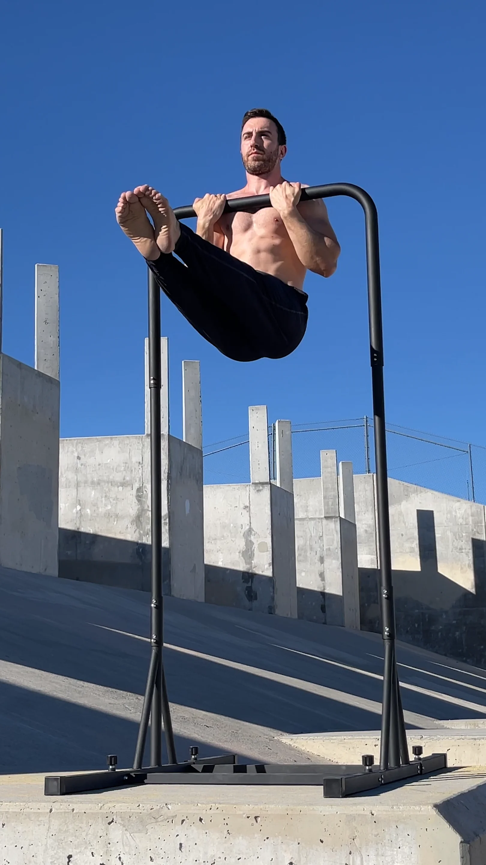 L-sit chin-ups tutorial