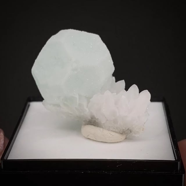 Fluorite and Quartz | Deer Trail Mine, Mount Baldy-Ohio Mining Dist ...