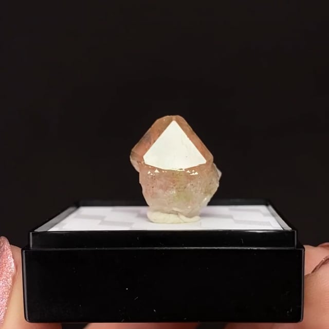 Calcite with Copper inclusions | Quincy Mine, Hancock, Houghton Co ...