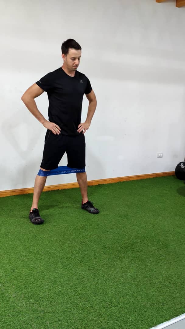 Caminata lateral con banda on Vimeo