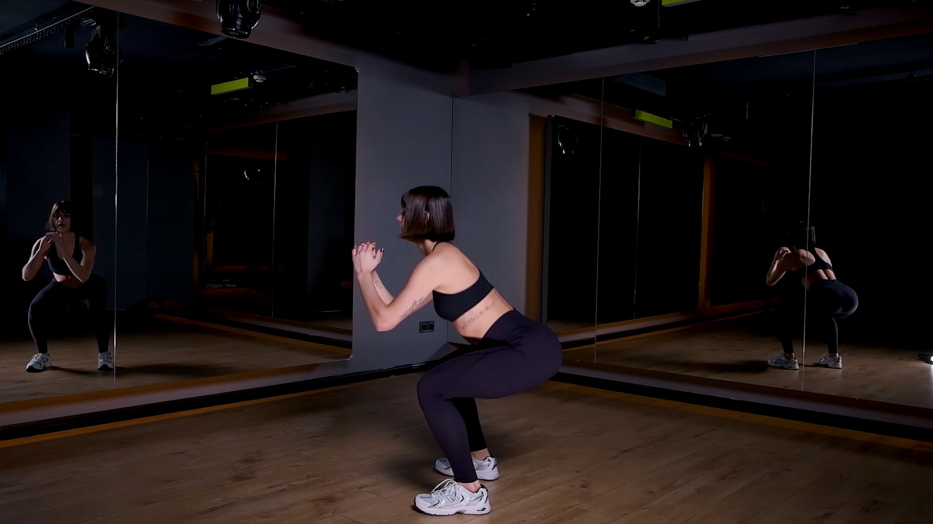 Jump Squat on Vimeo