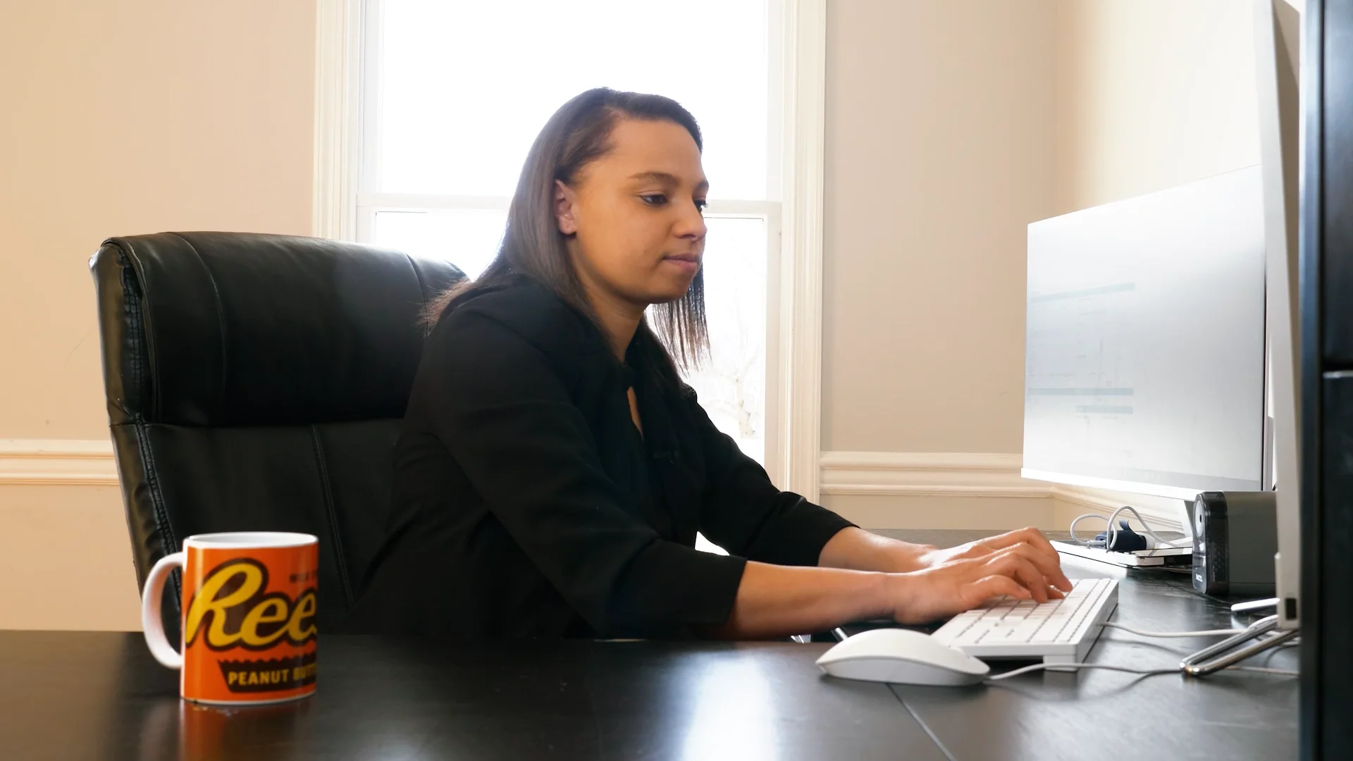 Ashley Burroughs - Midlength Video on Vimeo