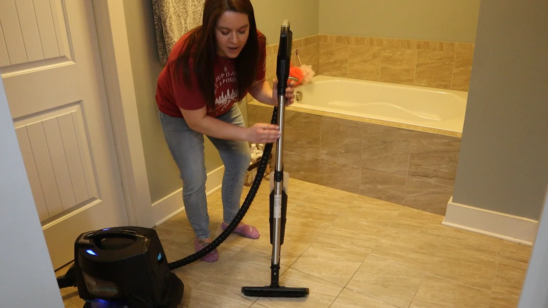 LAURA-MOP CLEANING on Vimeo