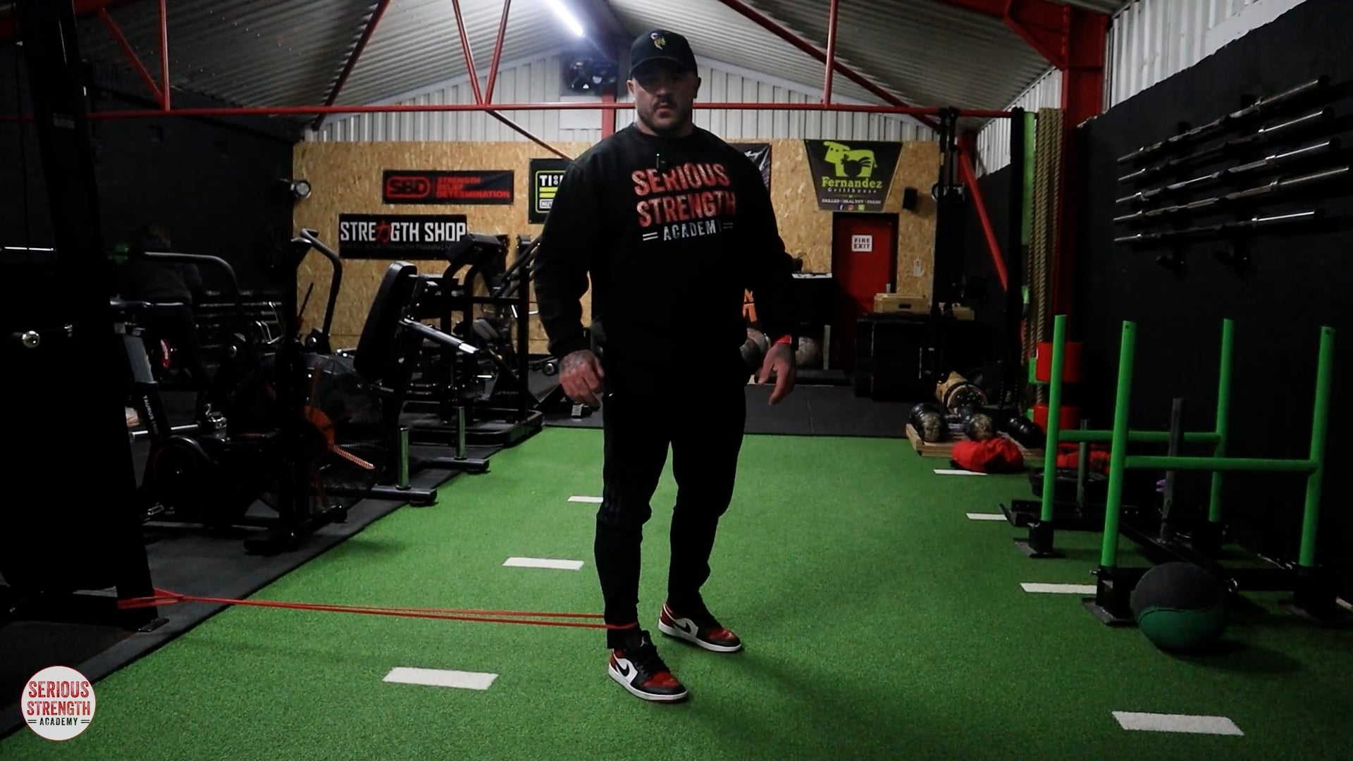 Hip Flexor Kicks - Banded on Vimeo