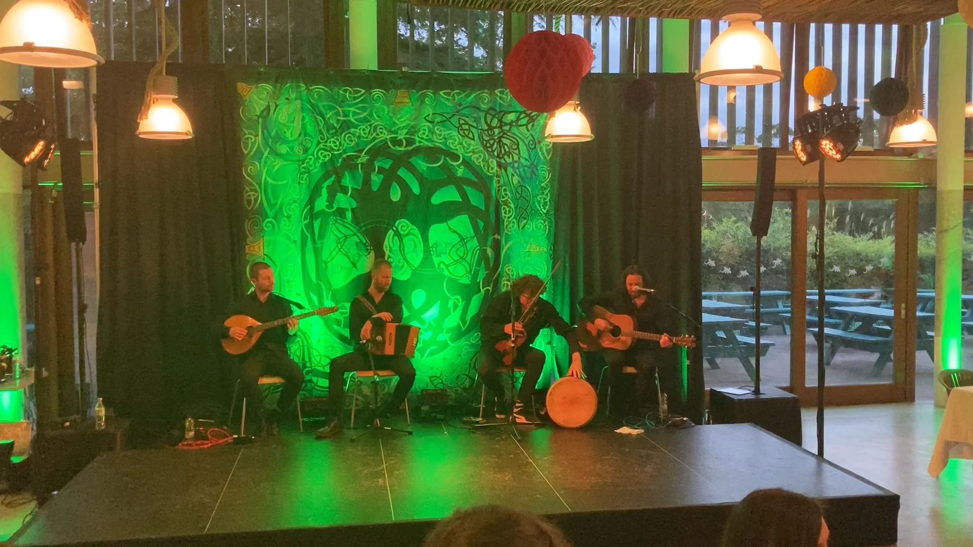 Irish Show Fia Rua Celtic Rhythm on Vimeo