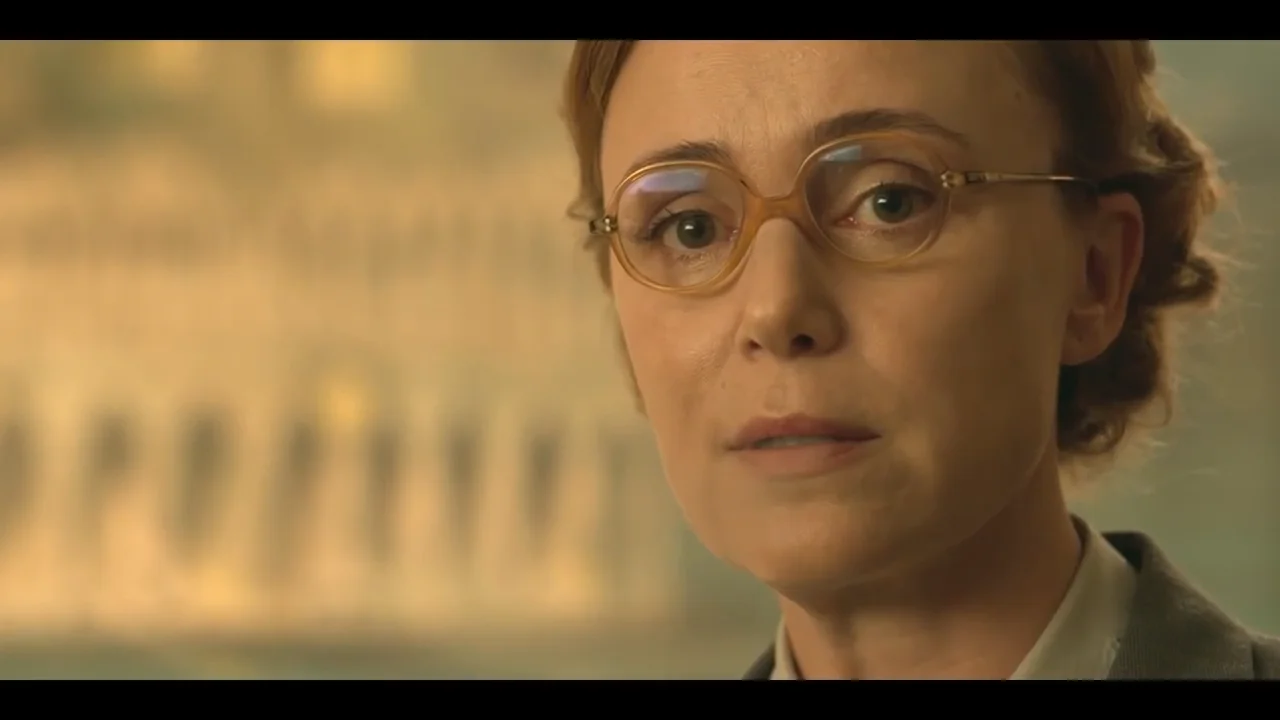 Dearbhla Walsh | Traitors - Trailer on Vimeo