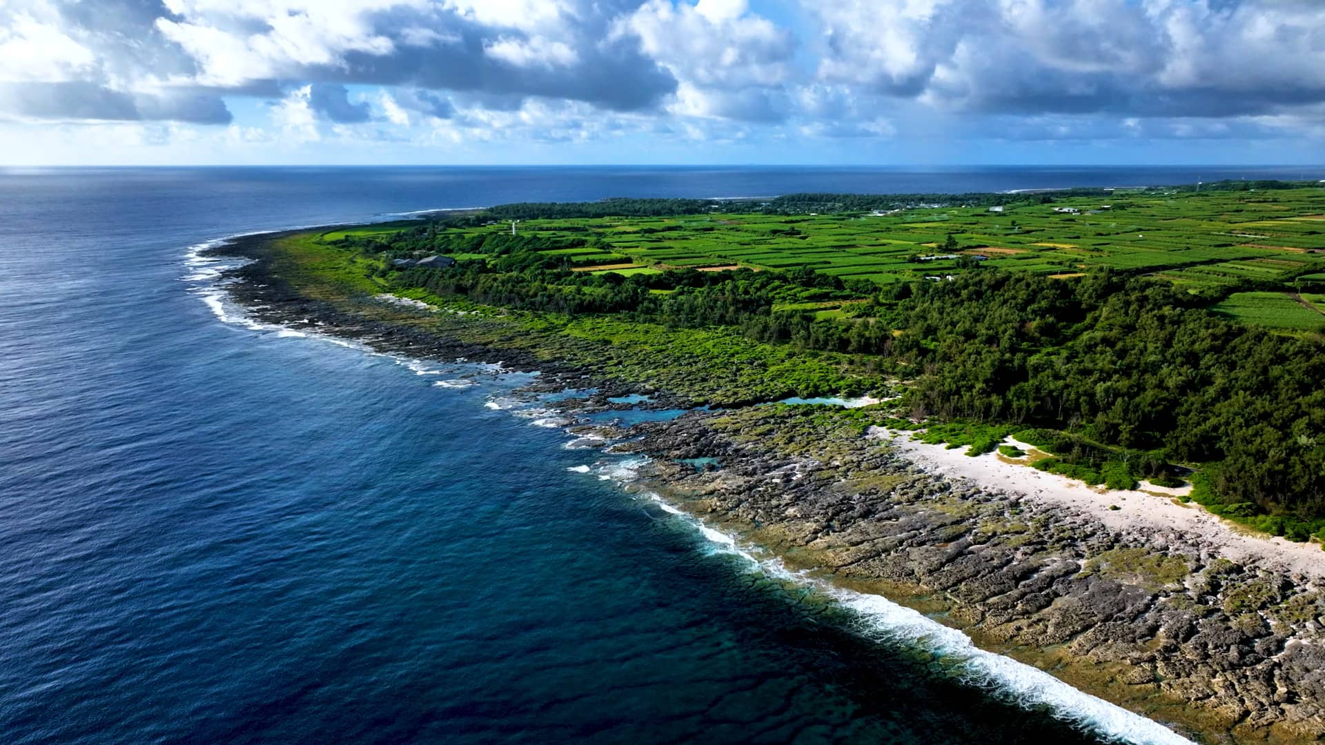Island of Smiles - Kikai Island, Japan on Vimeo