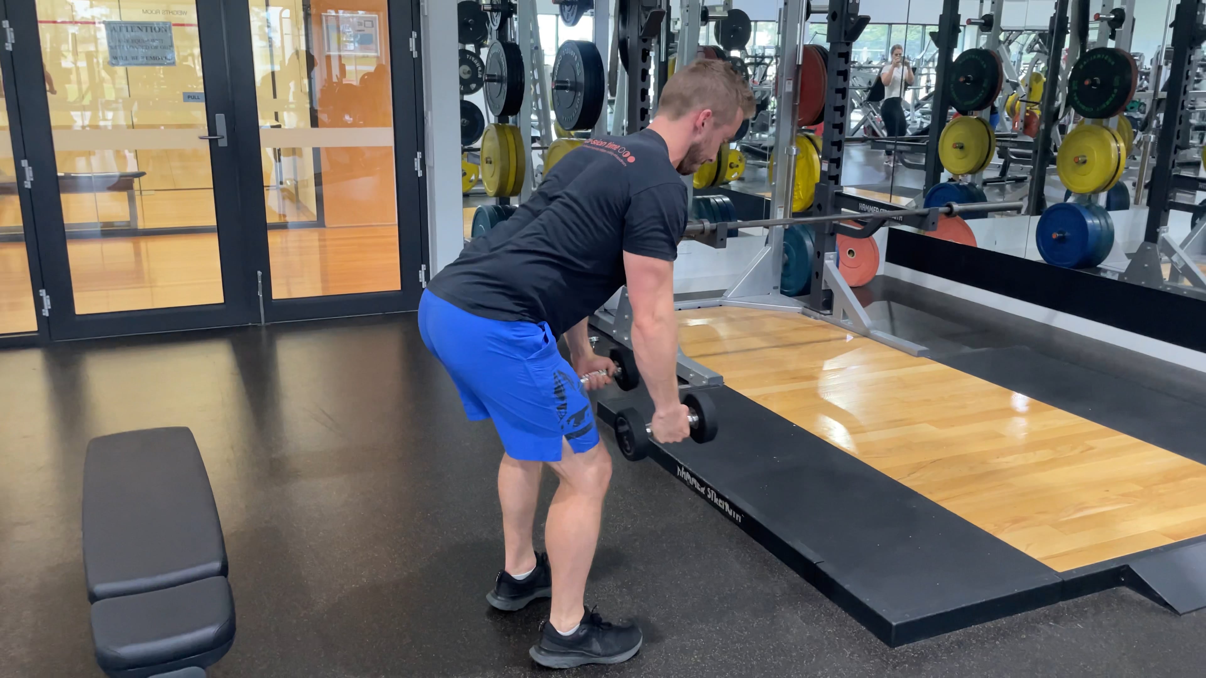 Dumbbell Reverse Fly on Vimeo