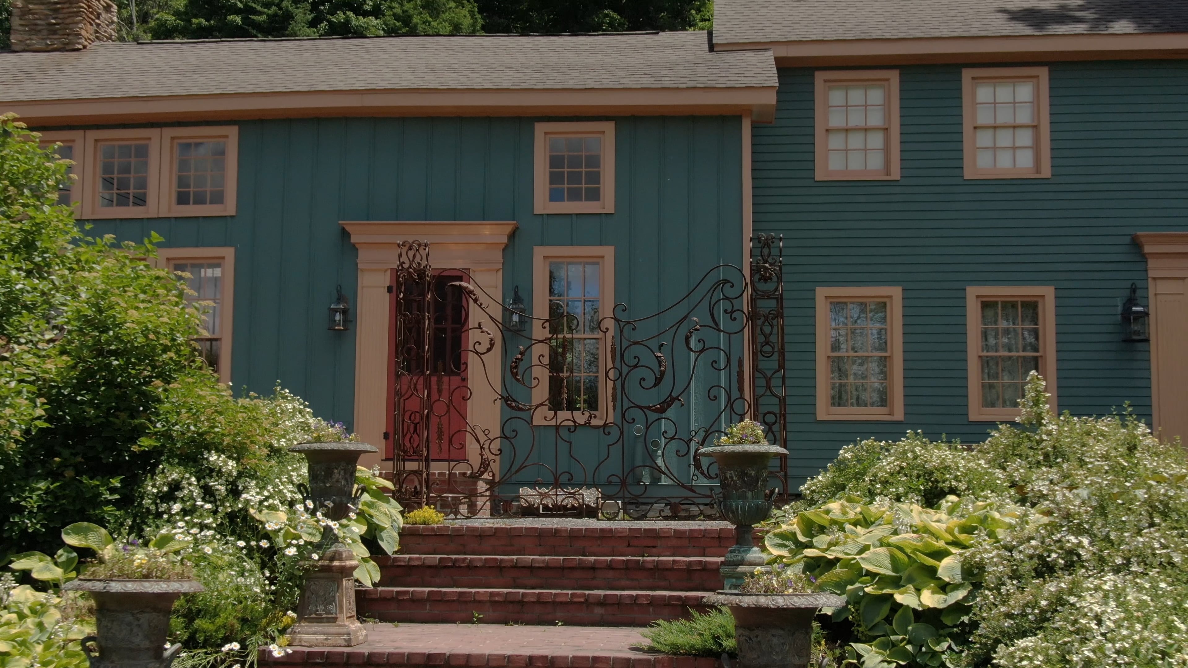 Blueberry on a loop on Vimeo