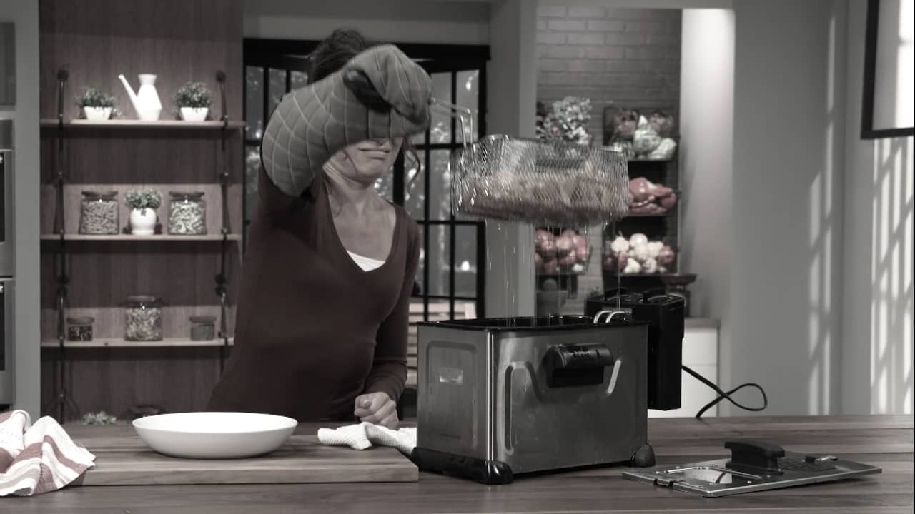 LGONTV4U_POWERXLAIRFRYERGRILLV7PIHD_203005_800-707-9612.mp4 on Vimeo