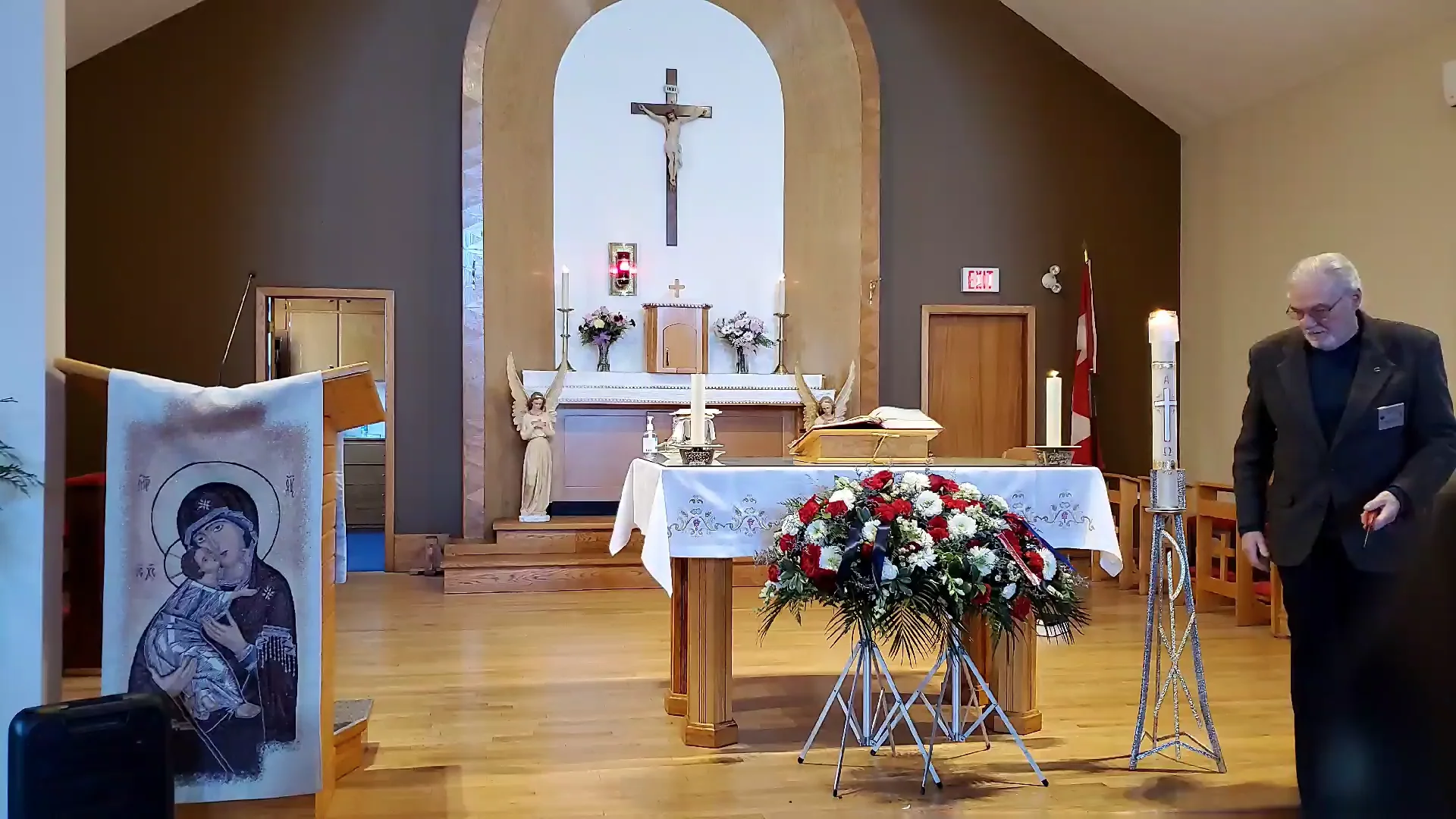 Laurie Carr's Funeral Mass on Vimeo