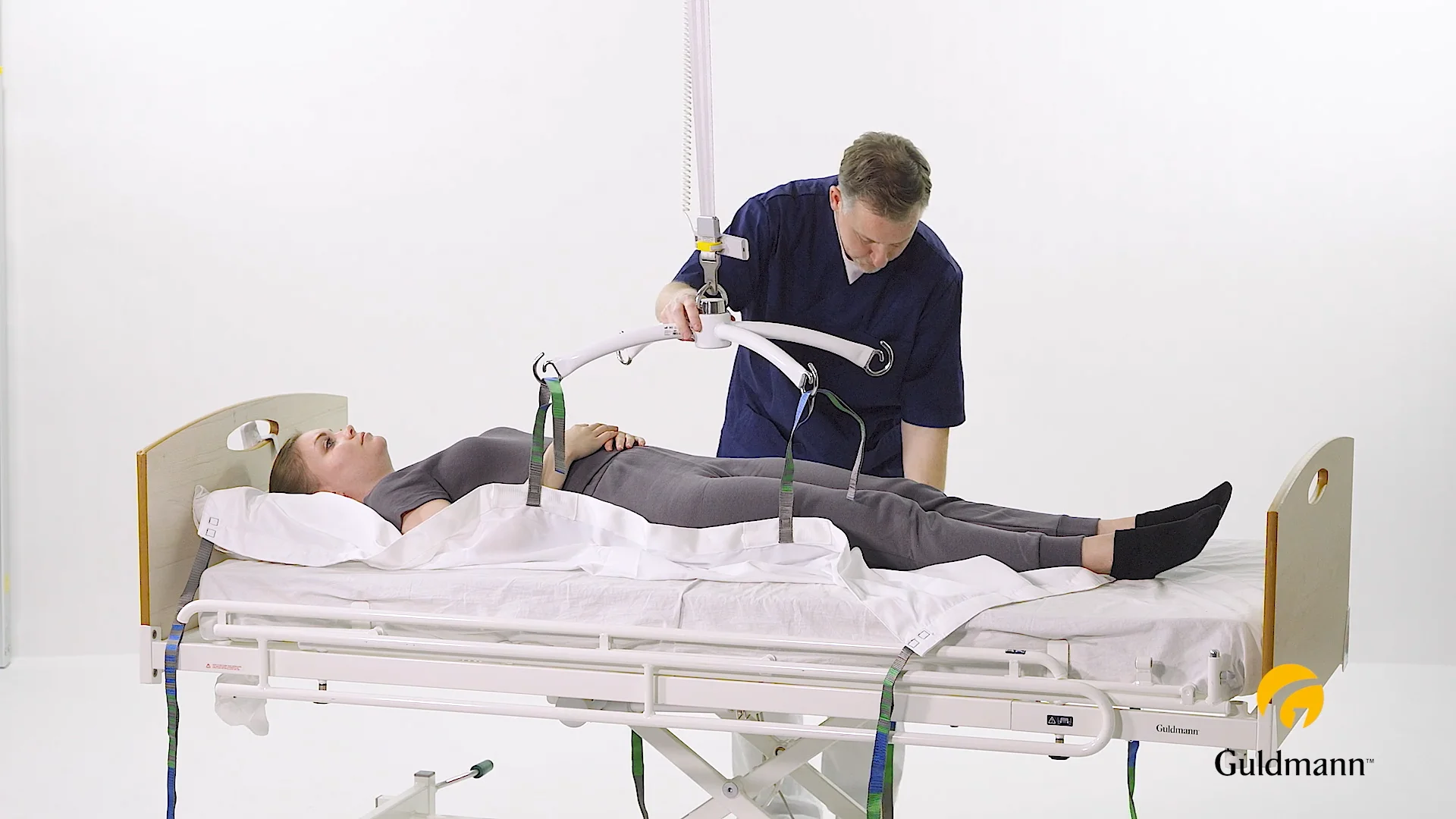 Disposable Repositioning sling - Turning patient into lateral position