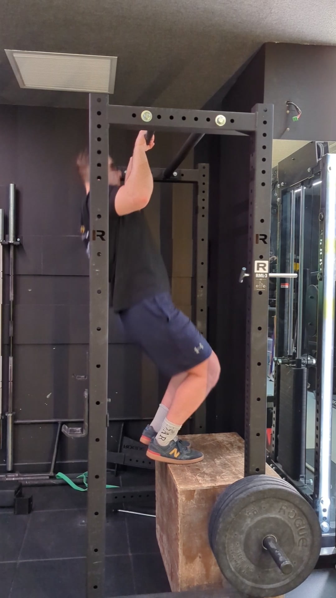 Eccentric Pull-Up on Vimeo