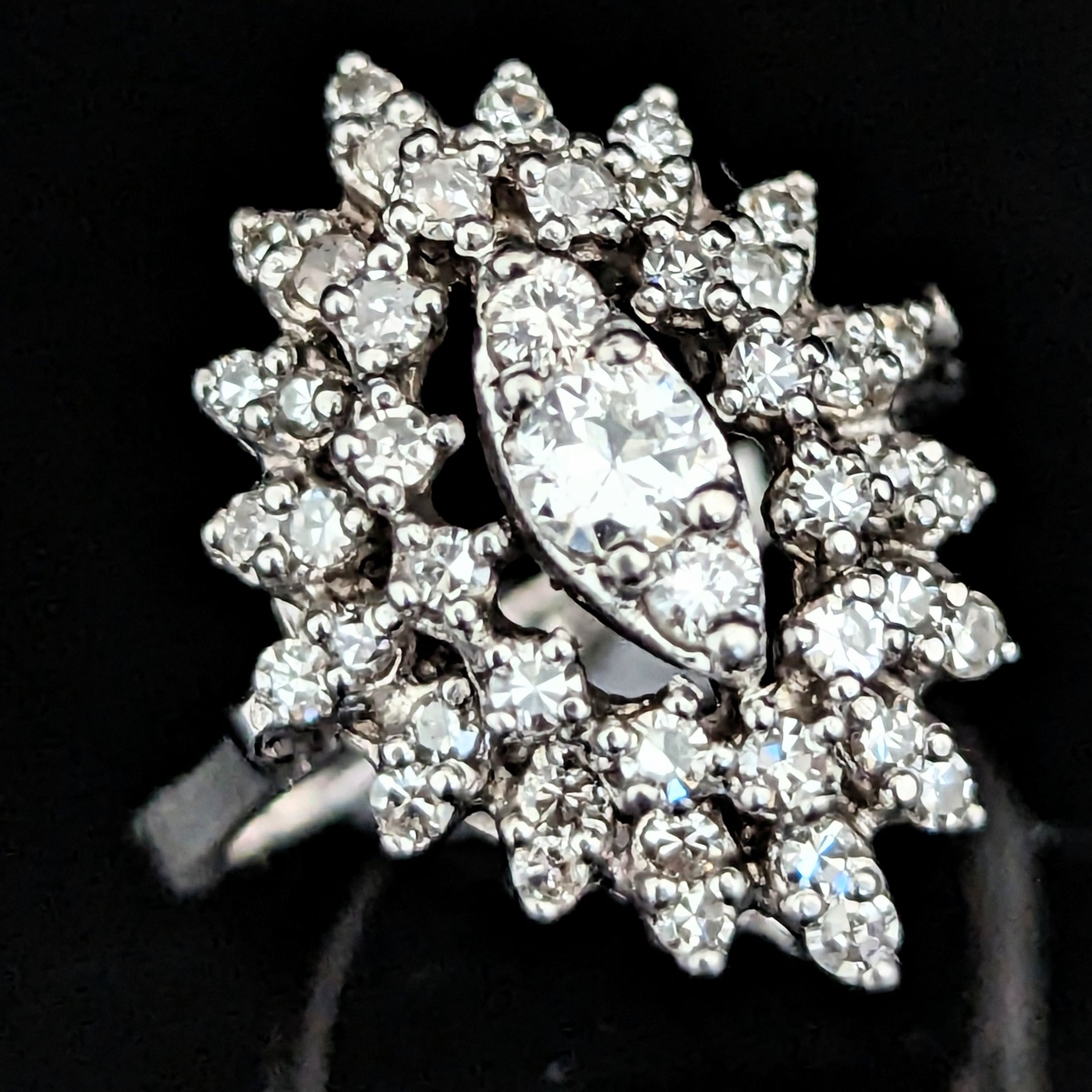 ESTATE DIAMOND CLUSTER 14K GOLD COCKTAIL RING on Vimeo