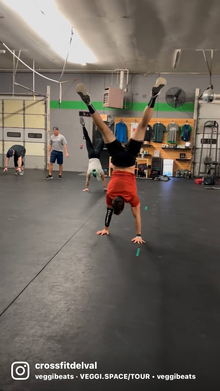 Handstand Walks & Modifications on Vimeo