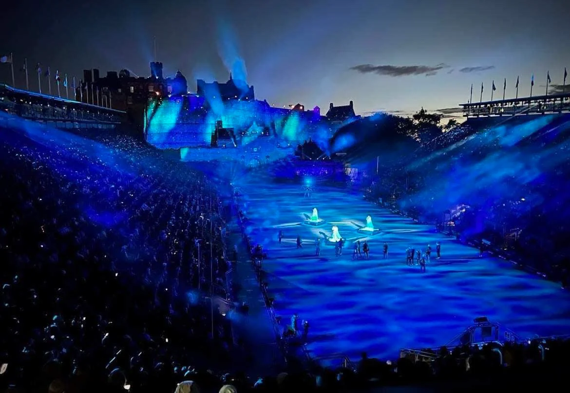 Ailein Duinn - fancam capture. Royal Edinburgh Military Tattoo on Vimeo