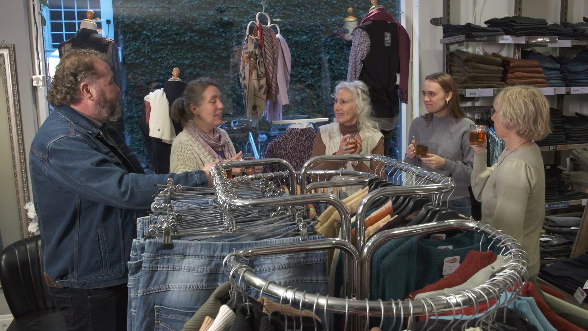 ONRS7A11 Jeanscorner DEF on Vimeo