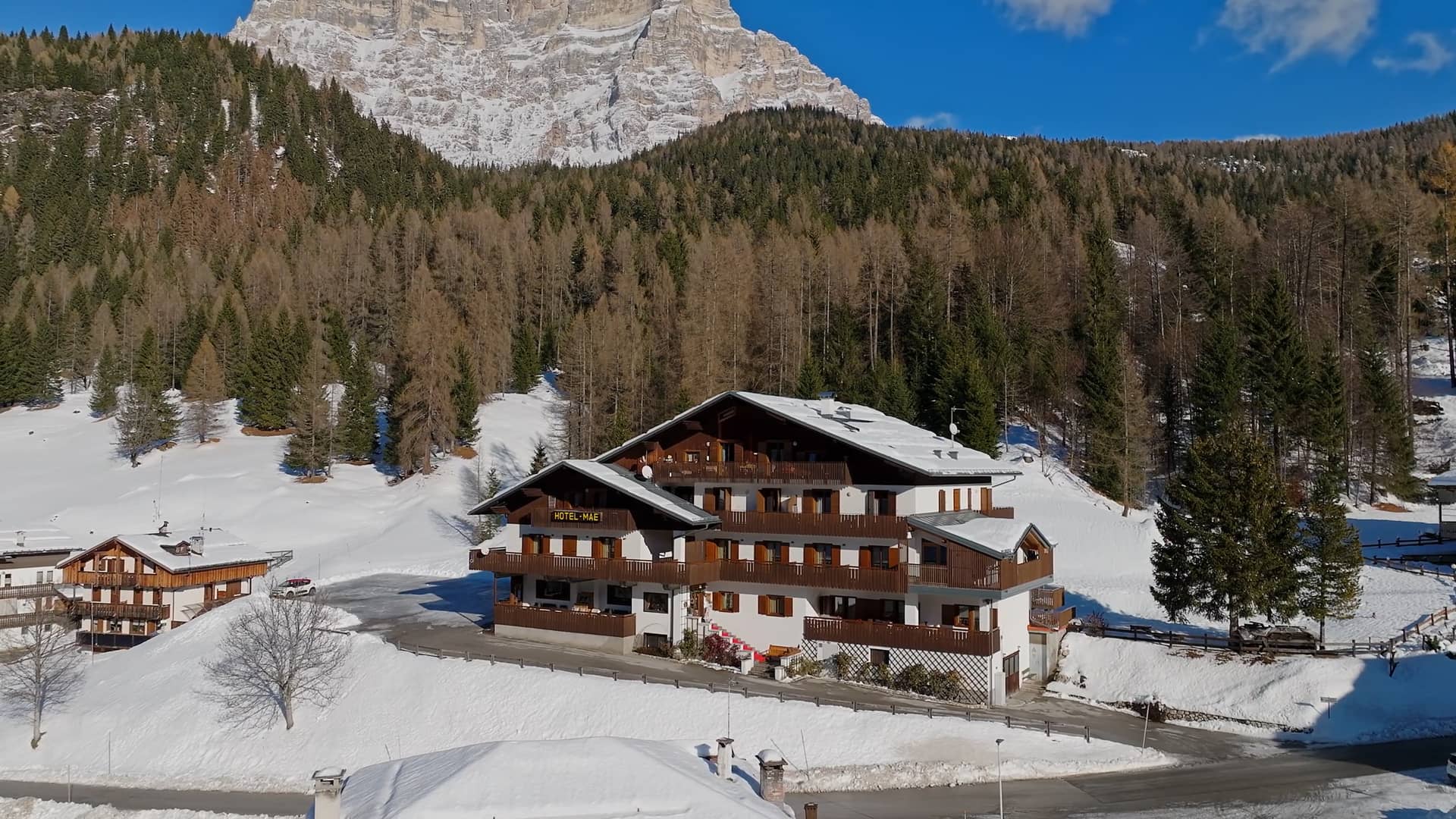 Residence PANORAMA HOTEL MAÈ - MARESON - PECOL Val di Zoldo Dolomiti ...