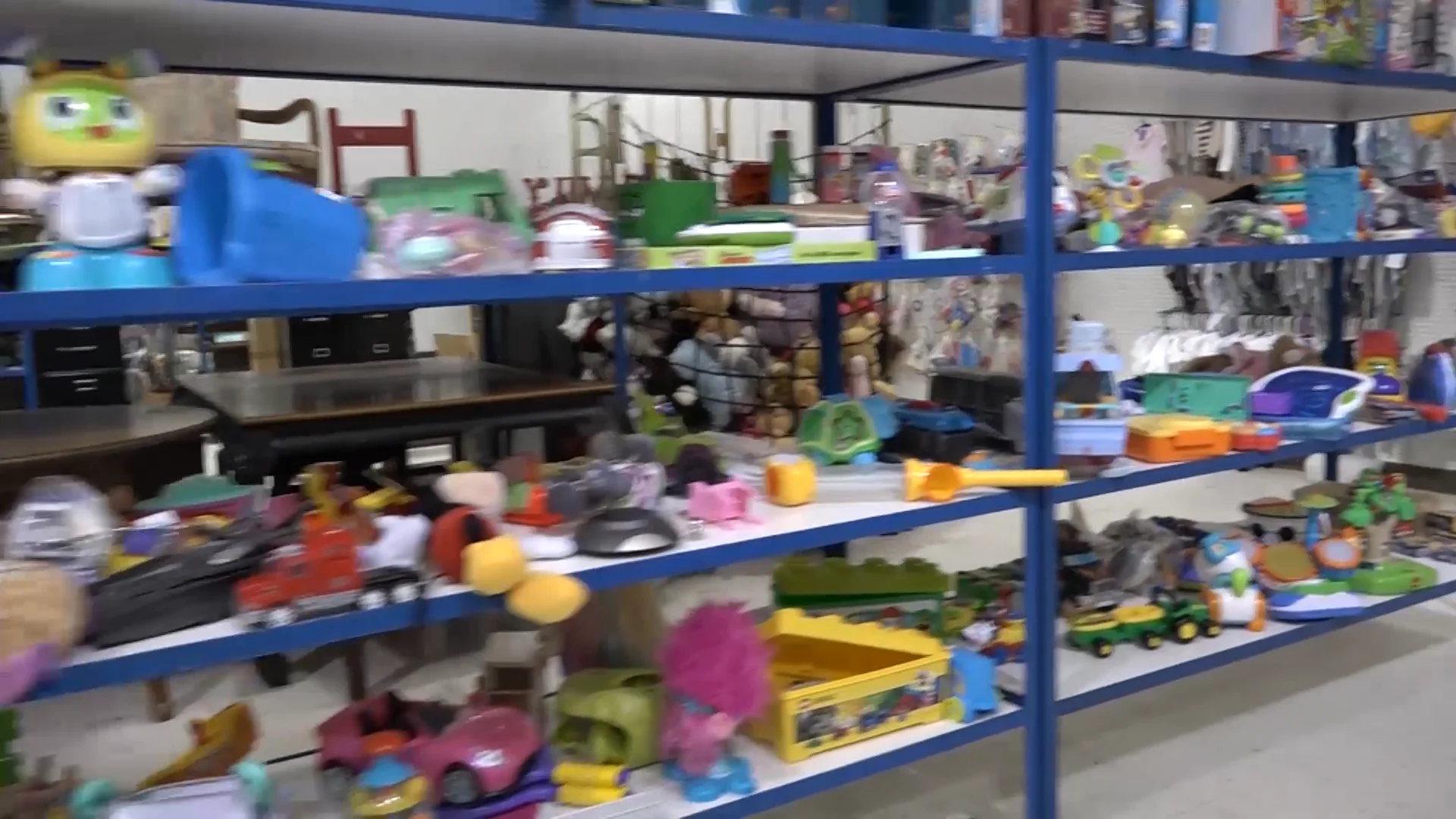 Maj-R Thrift - Hidden Treasures - 15.mp4 on Vimeo