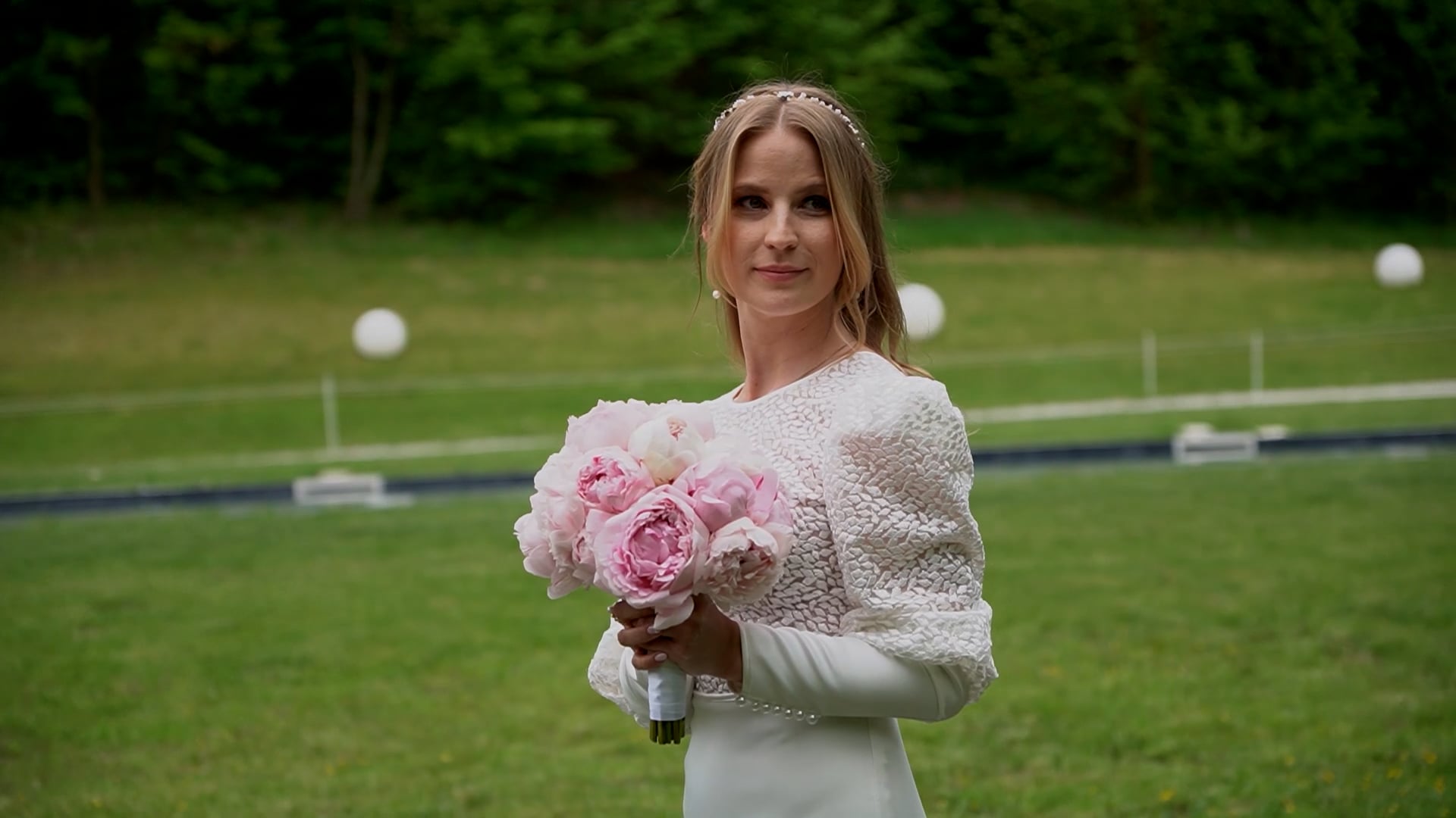 Helena & Roman wedding highlights on Vimeo