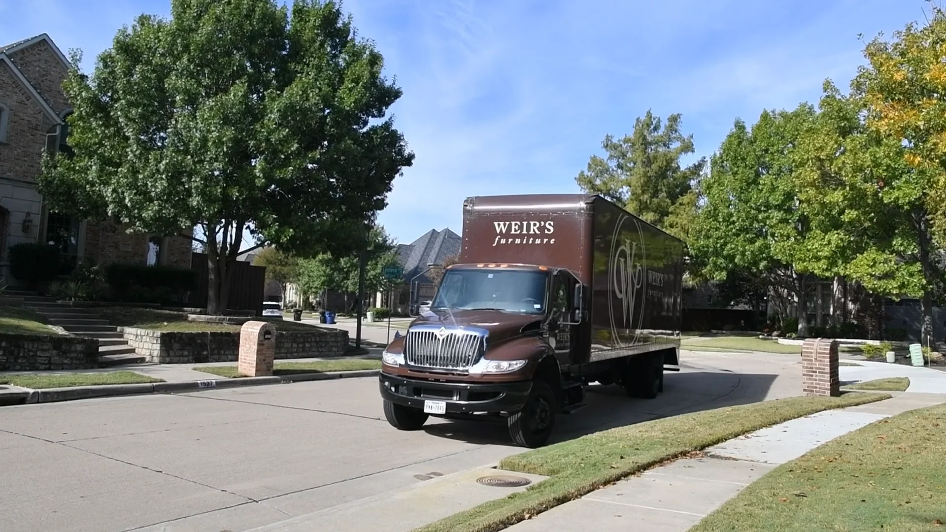 2023 Weir s Delivery Experience.mov