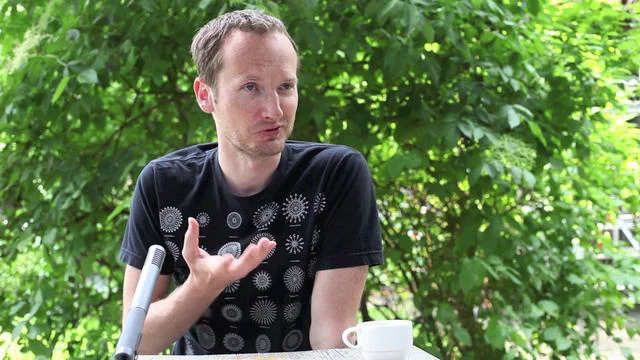 Interview Peter Bilak on Vimeo